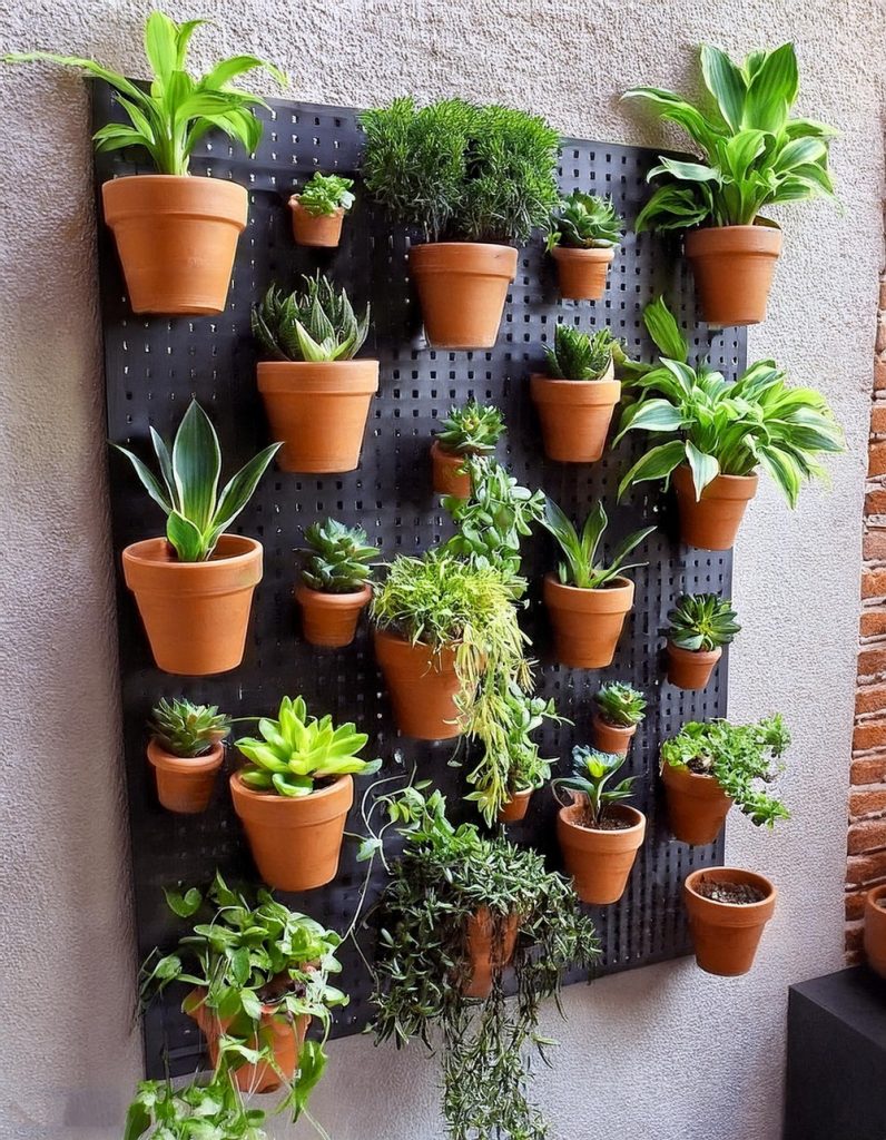 10 Greenery Inspired Patio Wall Planter Ideas - All Crafts
